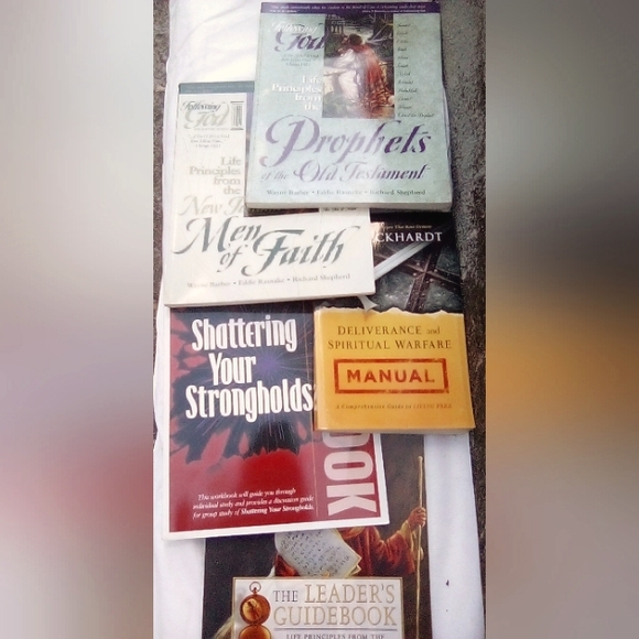 Multiples | Other | Bundle Of Spiritual Books And Workbooks For Life Principles And Study Guides ...